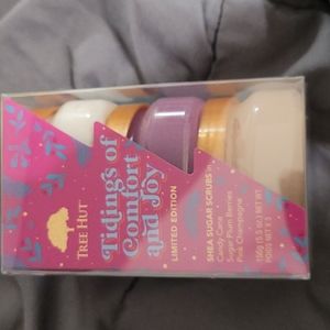tree hut | Bath & Body | Bnwt Tree Hut Limited Edition Sugar Scrub Mini ...